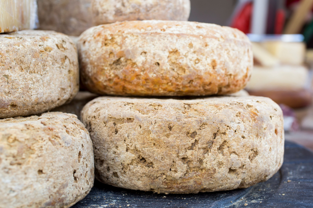 Tuscan Cheese Varieties: Pecorino and Its Curd Cousins