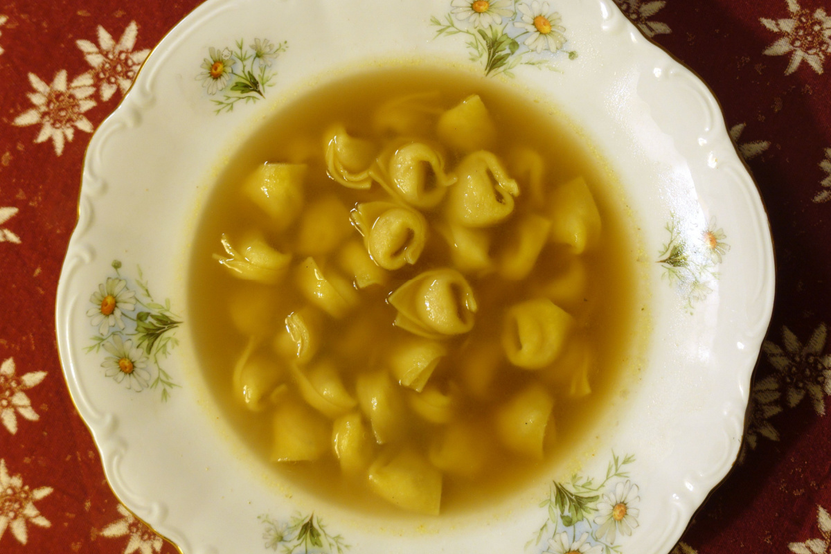 Capons over Chickens: Italian King of Poultry Dishes