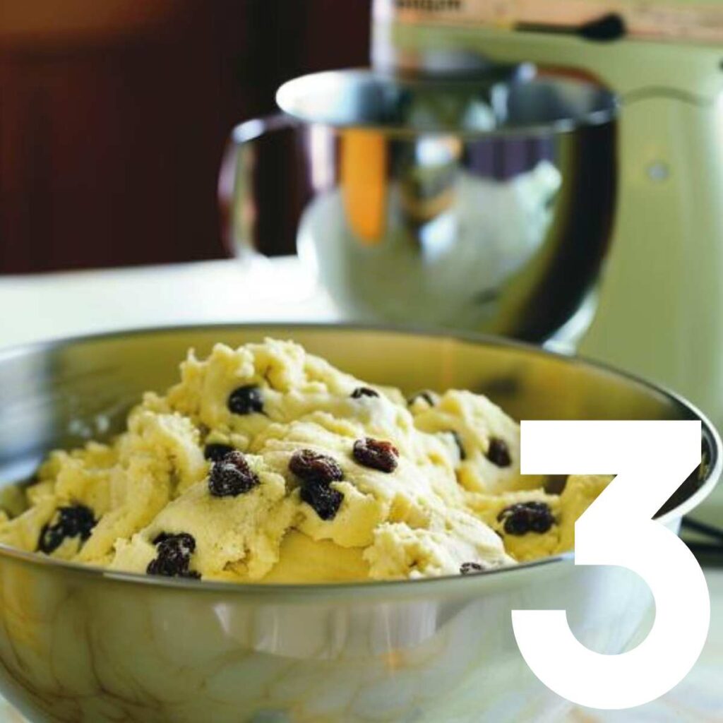 Scole Pistoiesi Recipe | Sweet Anise and Raisin Buns