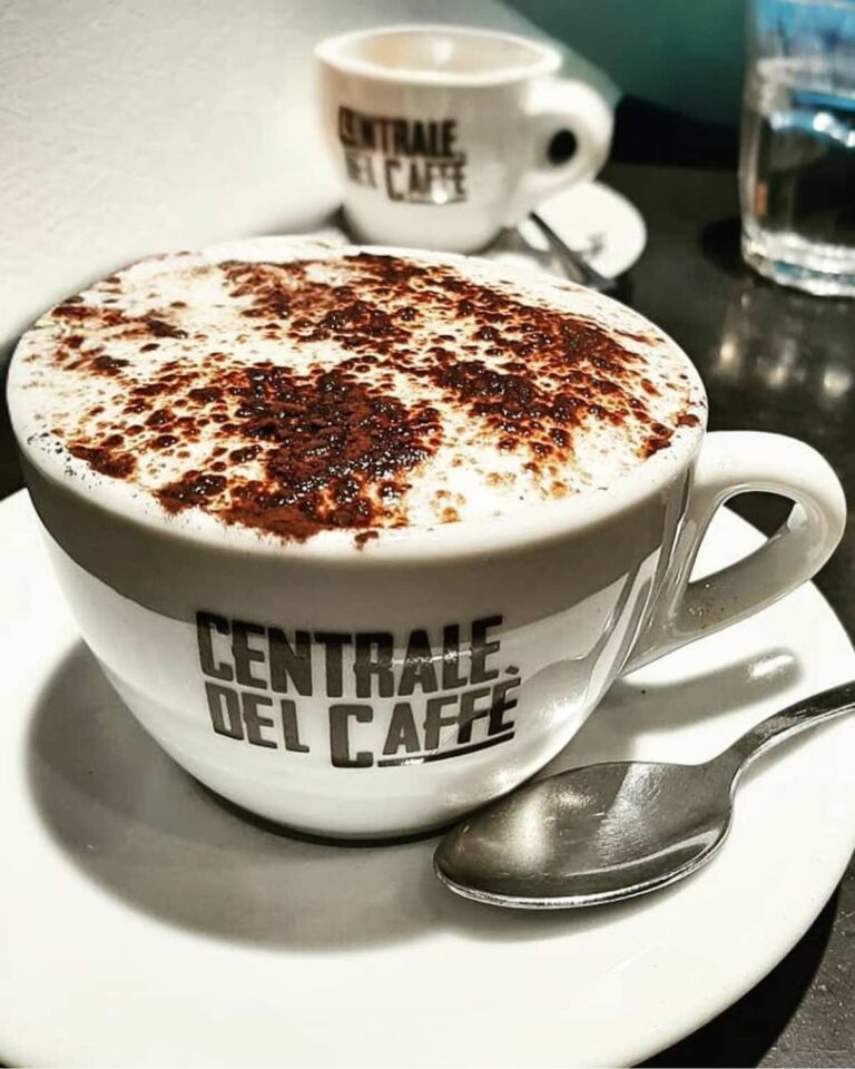 10 Best Cafes in Naples: All the Bars Serving Authentic Neapolitan Coffee