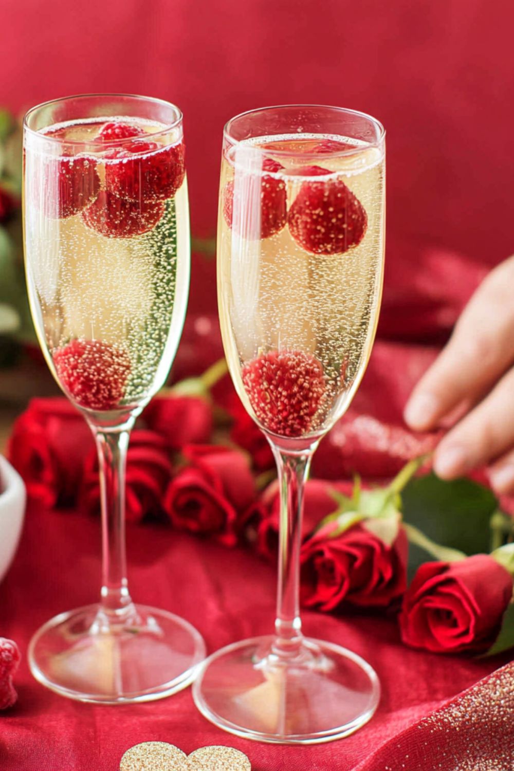 23 Valentine’s Day Prosecco Drinks and Cocktails to Elevate Your ...