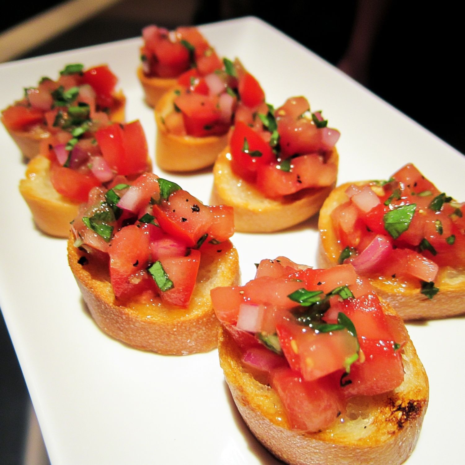 Mini Bruschetta Toast – The Best One-Bite Tomato Appetizer in 15 Minutes!
