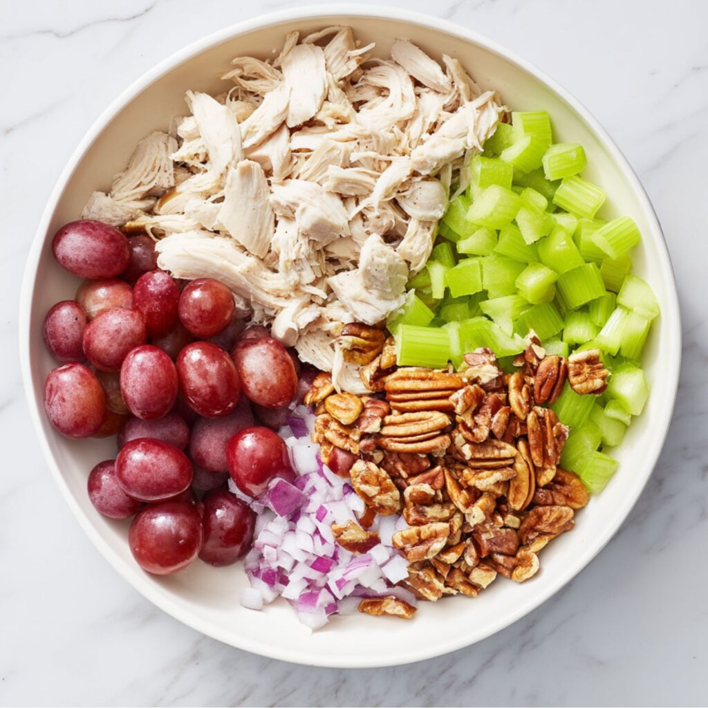 The Best Creamy Chicken Salad with Grapes, and Pecans – Easy Homemade ...