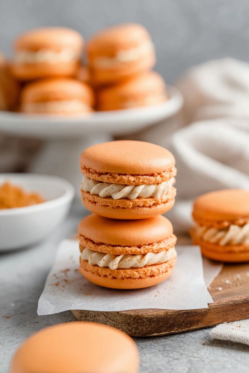 Thanksgiving Macarons: The Perfect Fall Flavored Macarons for Pumpkin ...