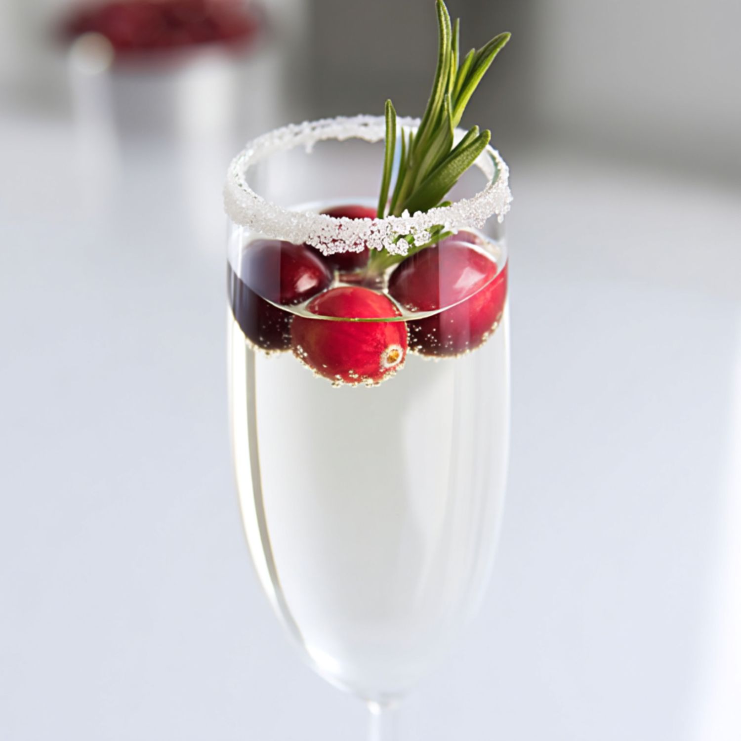 White Cranberry Christmas Mimosa – A Bright, Bubbly Holiday Cocktail ...